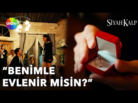 Nuh, Sevilay'a evlilik teklifi etti! | Siyah Kalp 20. Bölüm