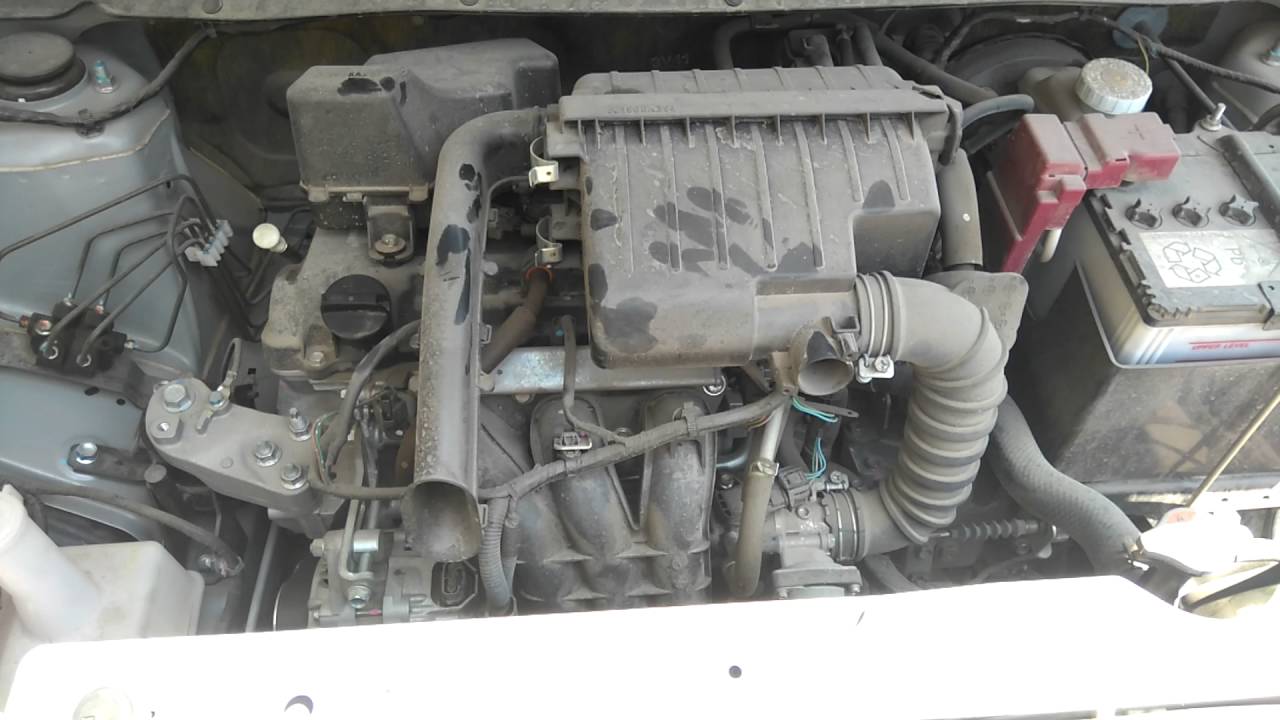 3 cil 3A92 engine dodge mitsubishi attitude - YouTube
