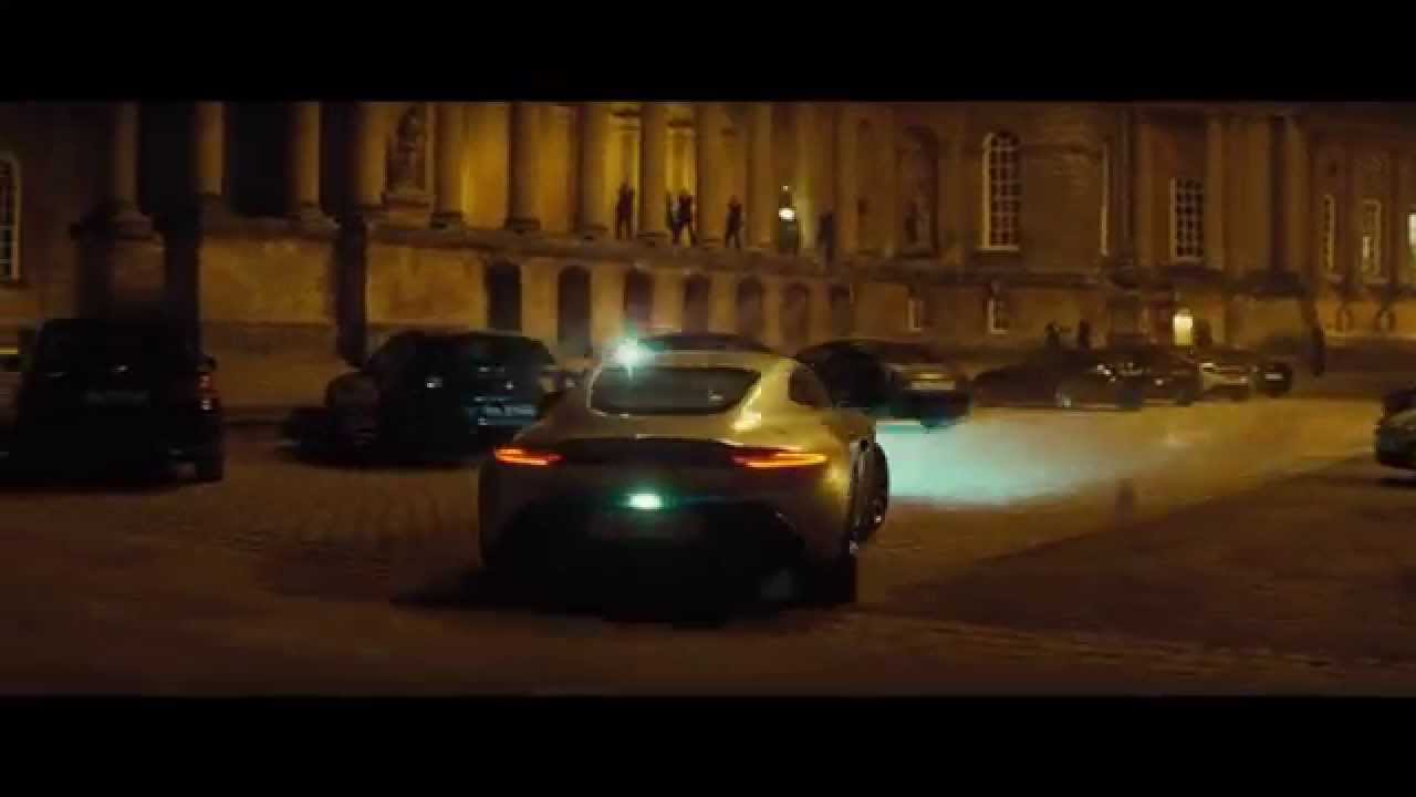 SPECTRE Movie Clip "Palazzo Exit" - YouTube