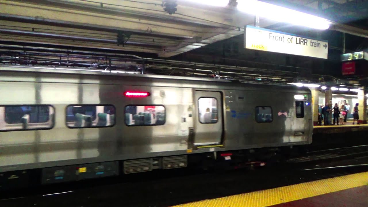 Two M7 LIRR Trains @ Penn Station - YouTube