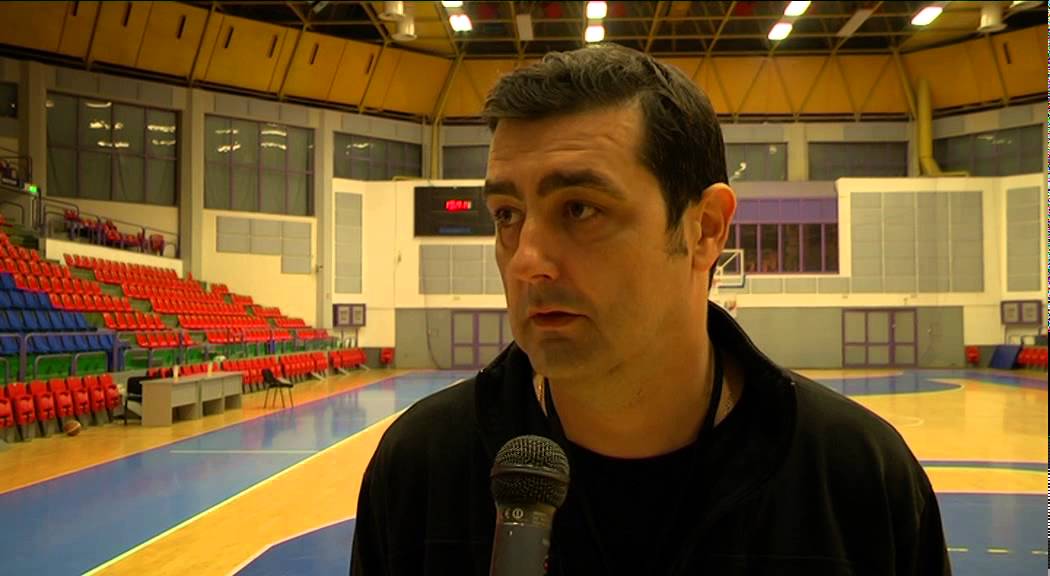 Antrenor CSU Sibiu - Miodrag Perisic - YouTube