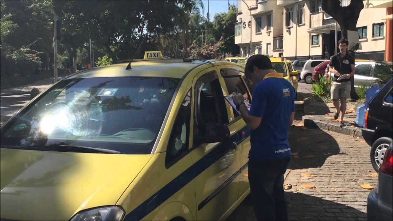 Rio Taxi Drivers Revive English Courses - YouTube