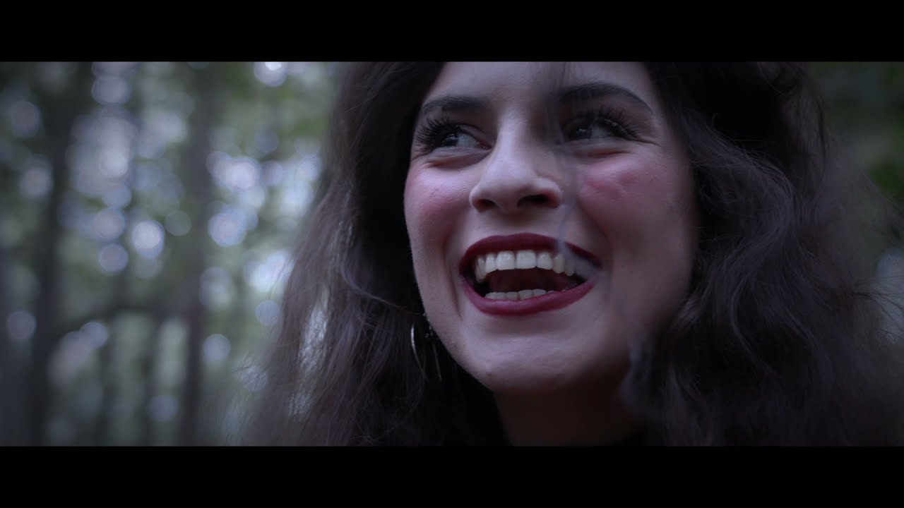 Lesley Hull Showreel 2021 - YouTube