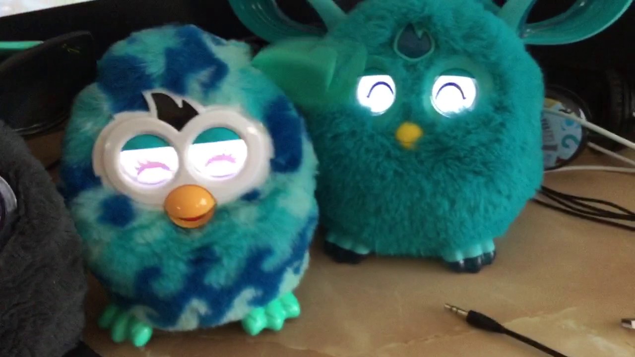Furby Dance Off Battle #1 - YouTube