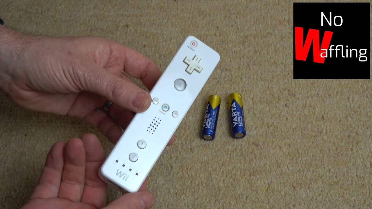 How to Change Batteries in Nintendo Wii Remote Wiimote - Beginners guide - YouTube