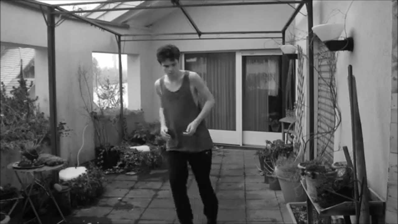 Jamie Berry- Out of my mind ( Electro Swing Dance) - YouTube