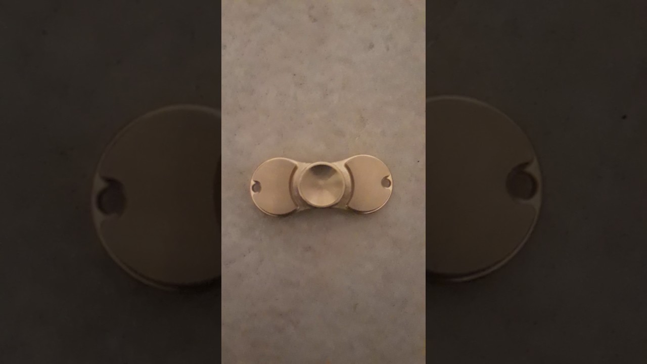 Gold two armed fidget spinner reveiw - YouTube