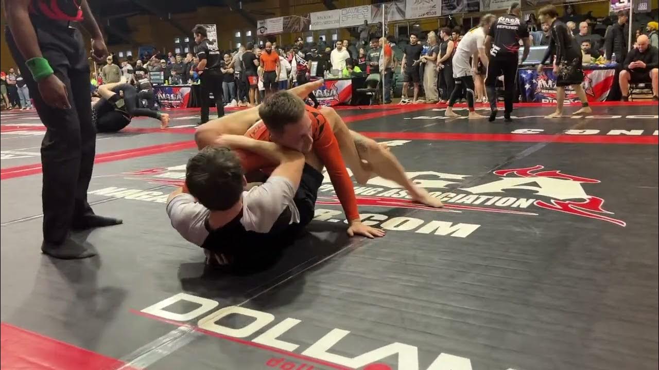 Second NAGA BJJ Tournament (White belt NOGI 149) - YouTube