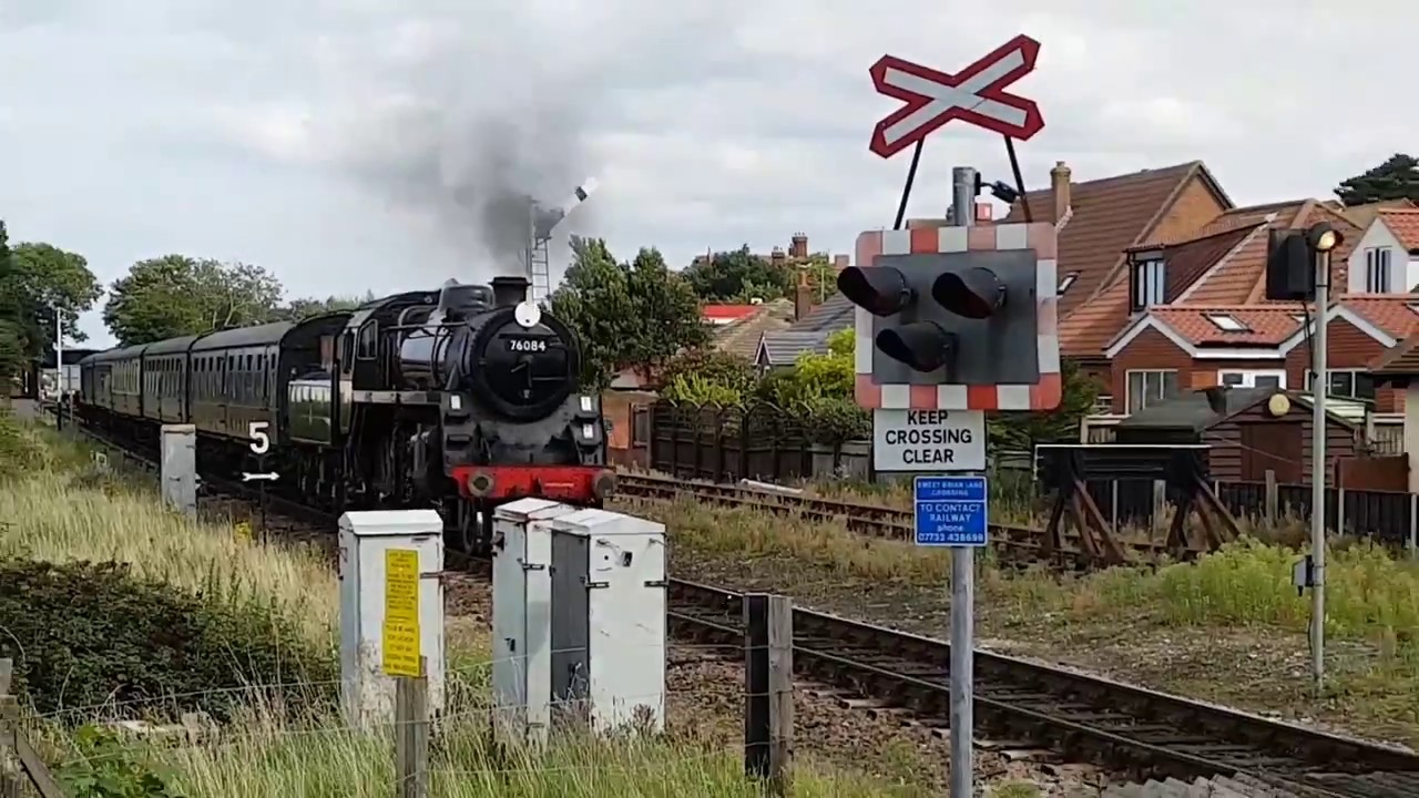 Halogen Lights at Sheringham Sweetbriar Lane Level Crossing, Norfolk ...