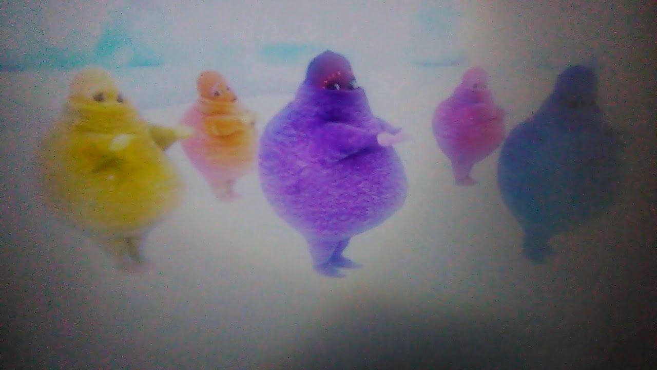 The Boohbahs Swing Their Arms & Shape Up To The Bubble Factory - YouTube