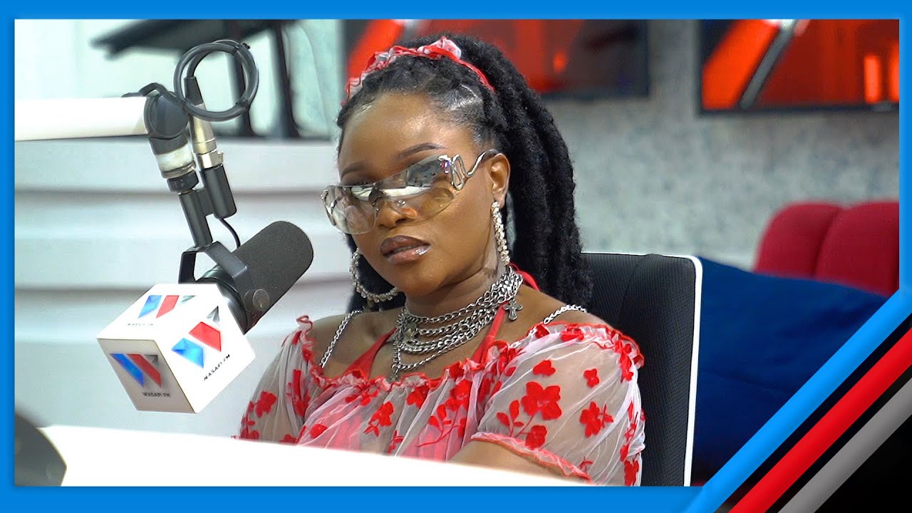 APPY Asimulia ALIVYOSHUHUDIA MTU AKIJIUA "NDIO NIKAIMBA WATU FEKI ...