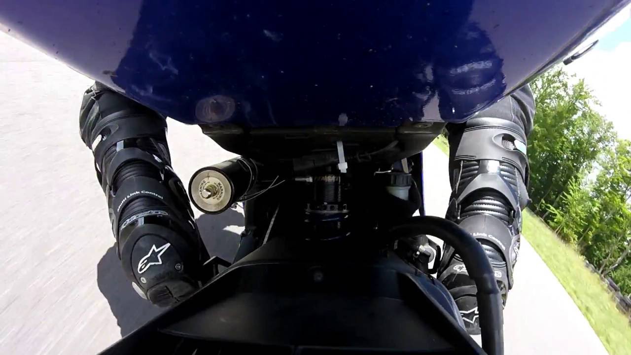 R6 Penske rear shock working - YouTube