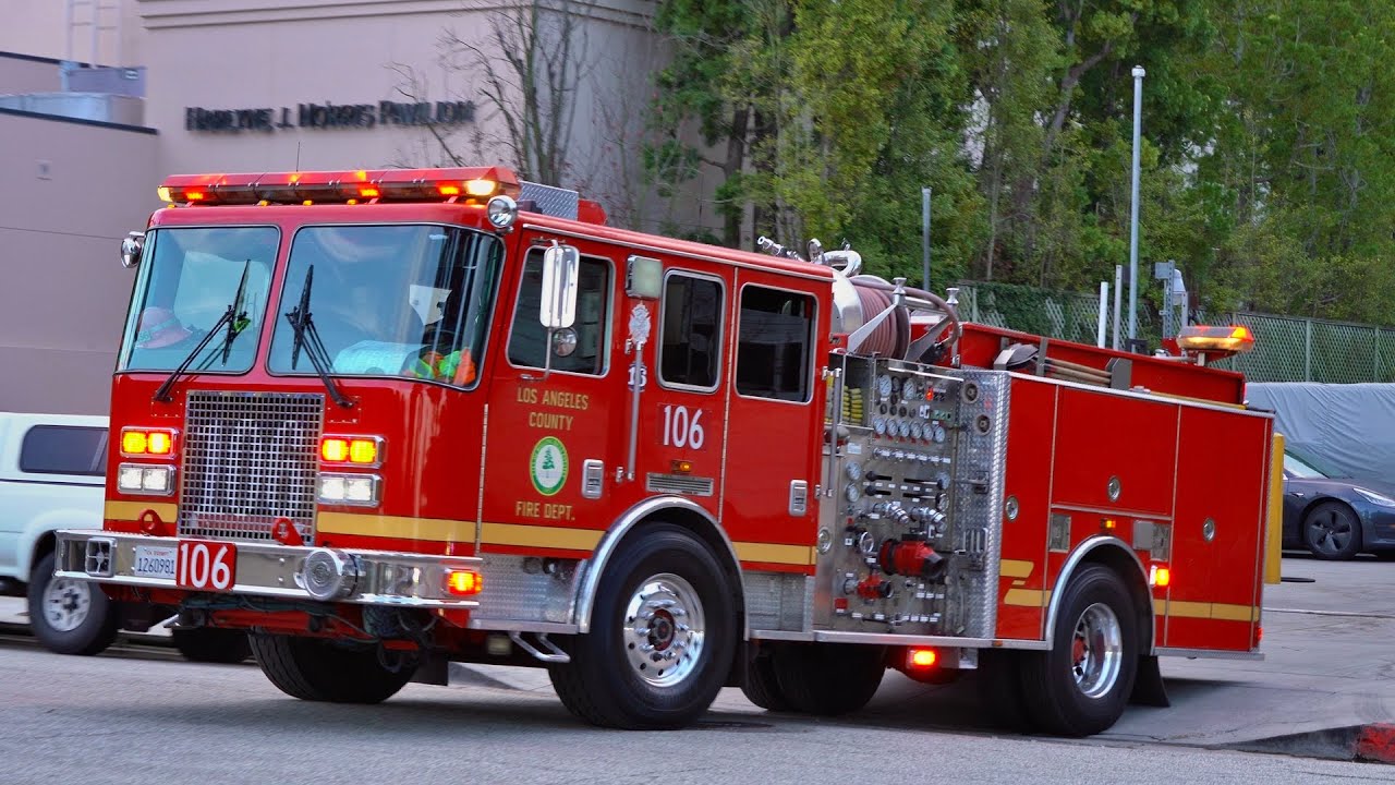 LACoFD Engine & Squad 106 and McCormick Ambulance responding - YouTube