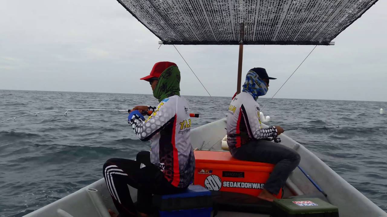 Teknik jigging laju bagi menjerat tenggiri - YouTube