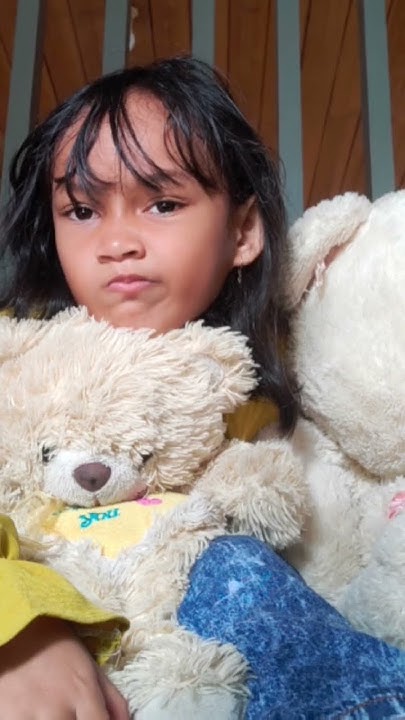 itu yang foto ke 2 foto aku gusy itu yang aku perpisahan gus tapi les nari bukan sekolehh - YouTube