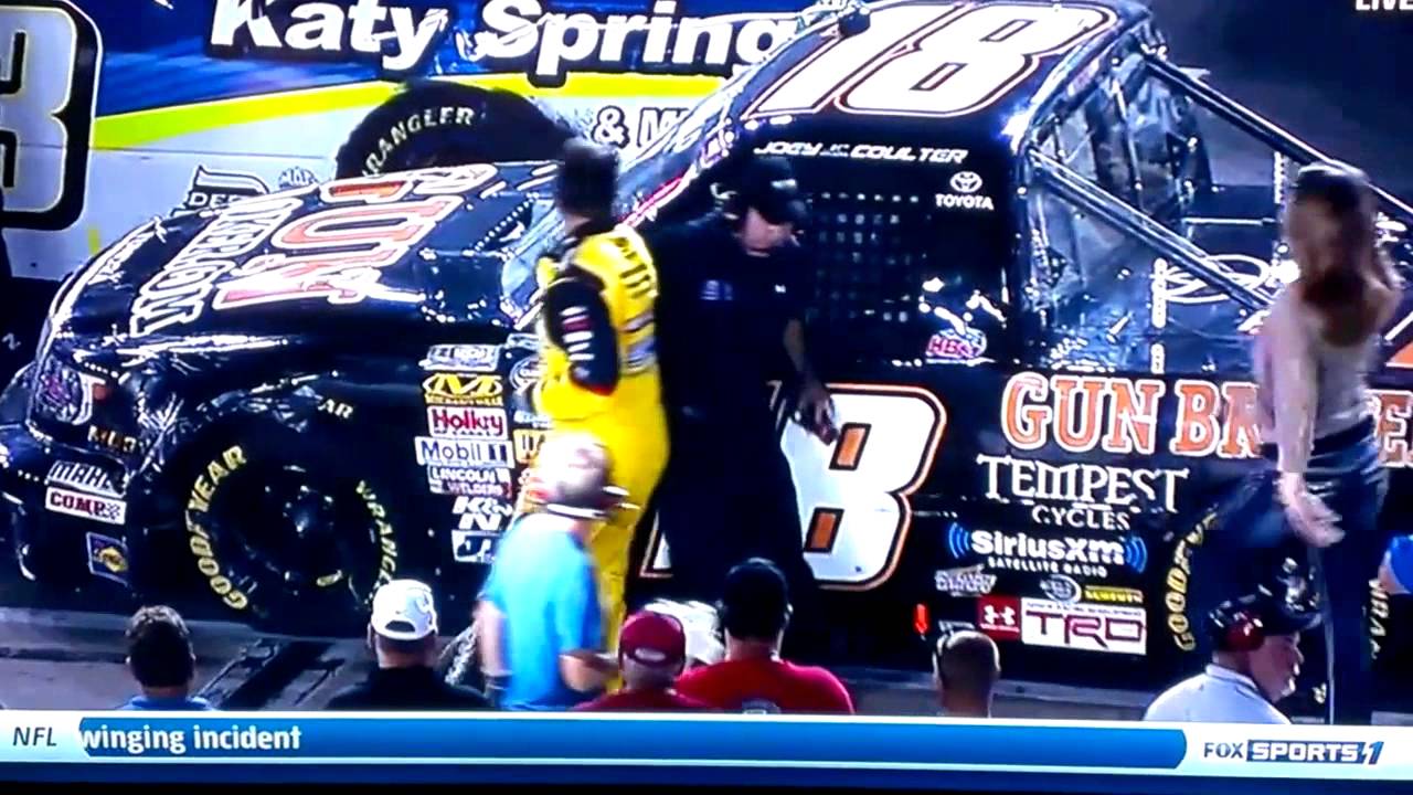 Joey Coulter's Girlfriend About kicks Matt Crafton's Ass - YouTube