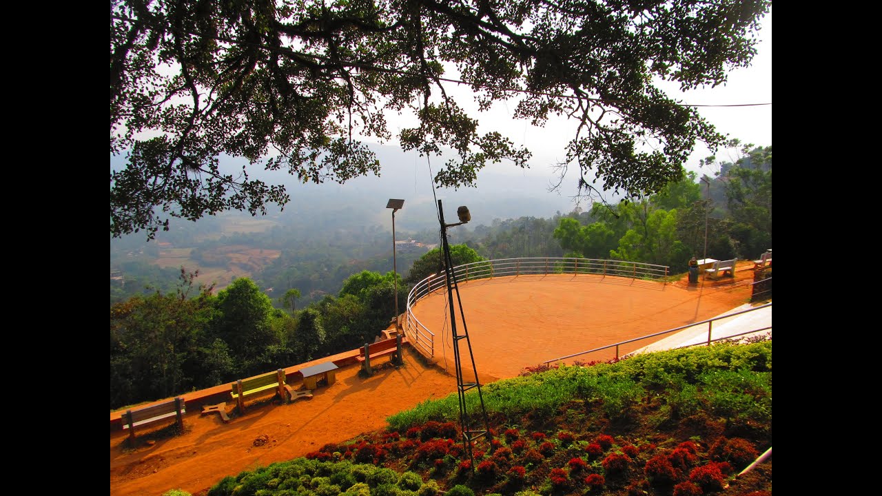 Raja's Seat view point of Madikeri - YouTube