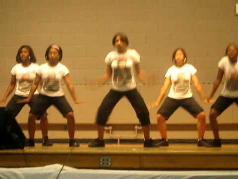 anonymous dance crew at tha fair - YouTube