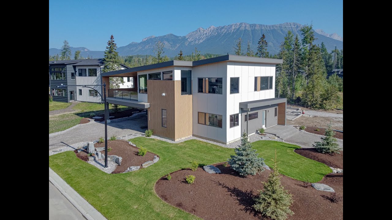 #1 Huckleberry Place, Fernie BC - YouTube