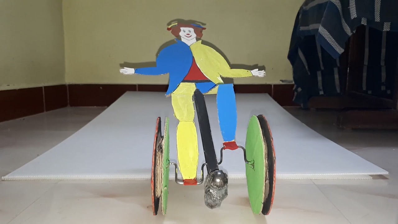 Moving Automata Walking Buffoon Walk - YouTube