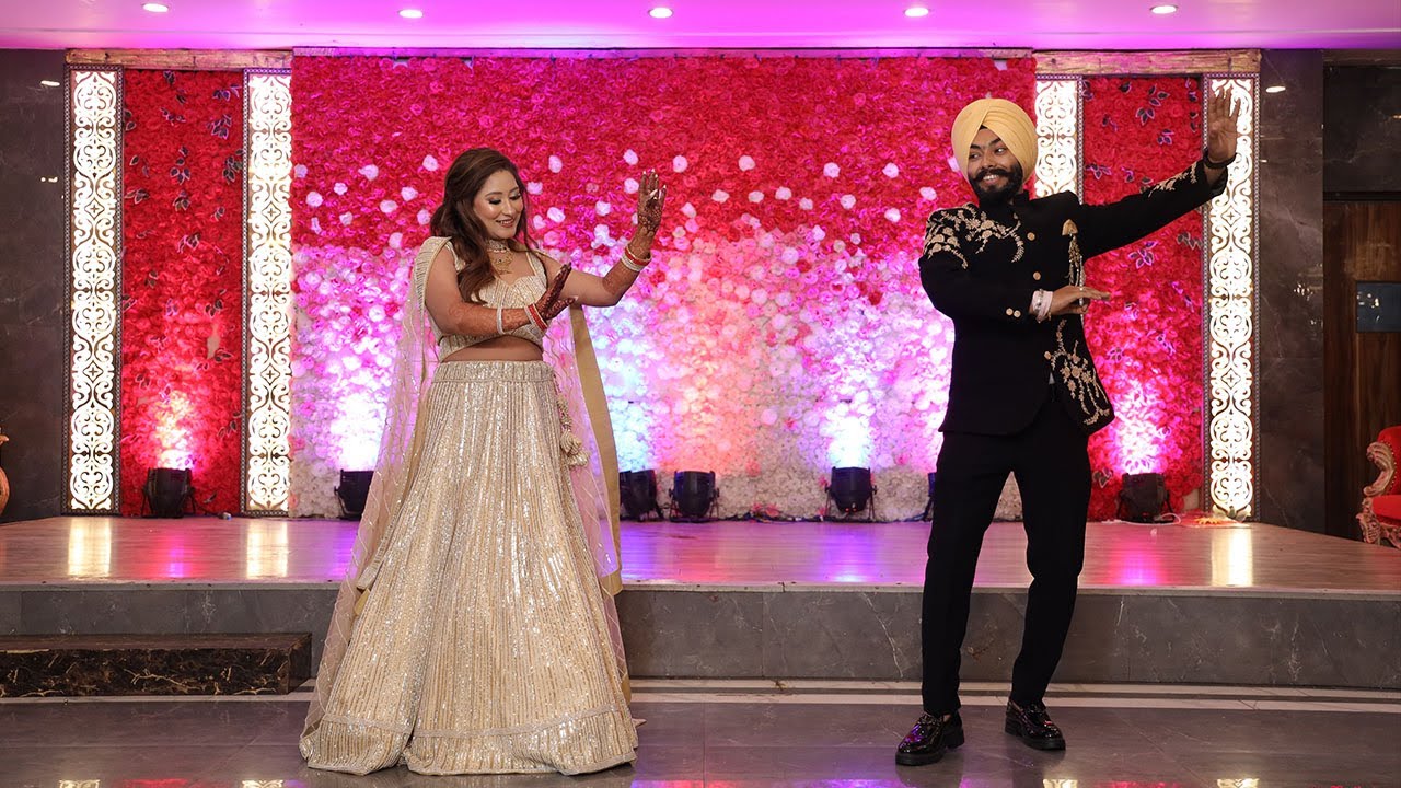 Engagement Dance Performance By The Couple & Cousins | Songs: Vanjhali ...