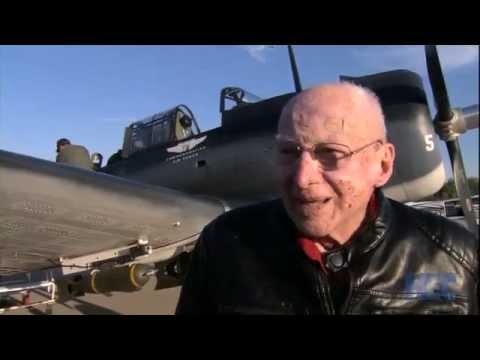 An Honor Flight for 92 year old WW2 Veteran, Tom Mohan - YouTube