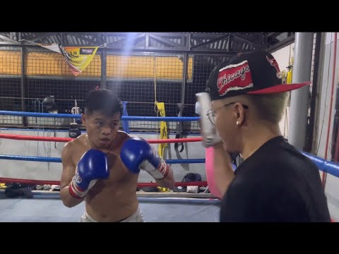 Jonas Sultan working hard for his WBC Asia Bantamweight title fight ...