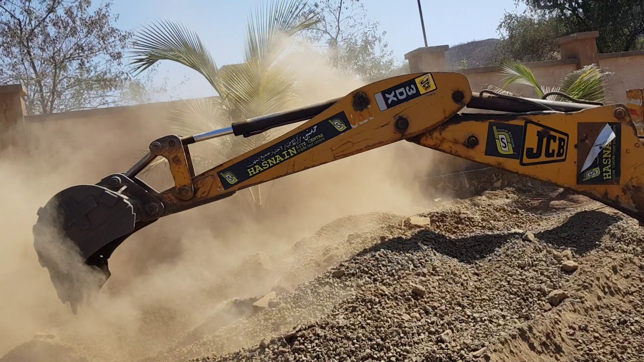 HSC B S3530658 KALIM ALI JCB OPER 2 - YouTube