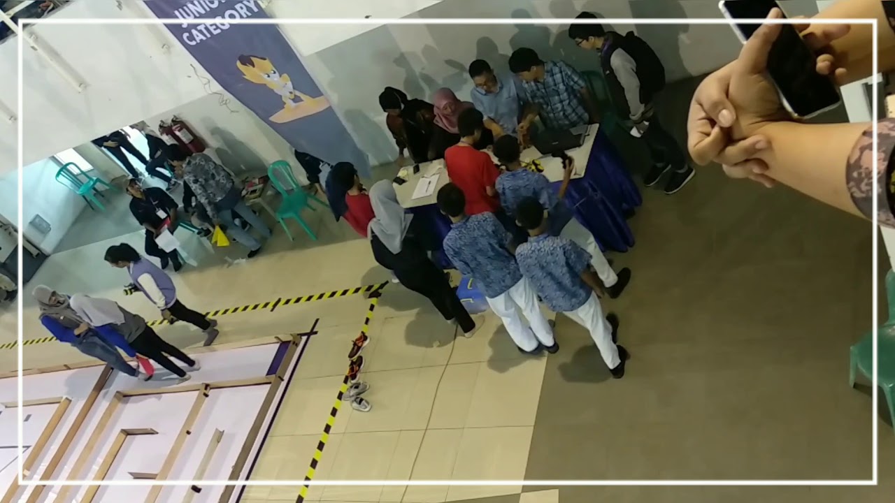 Lomba Robotik "Line Follower" dan "Transporter". (BARONAS 2019) - YouTube