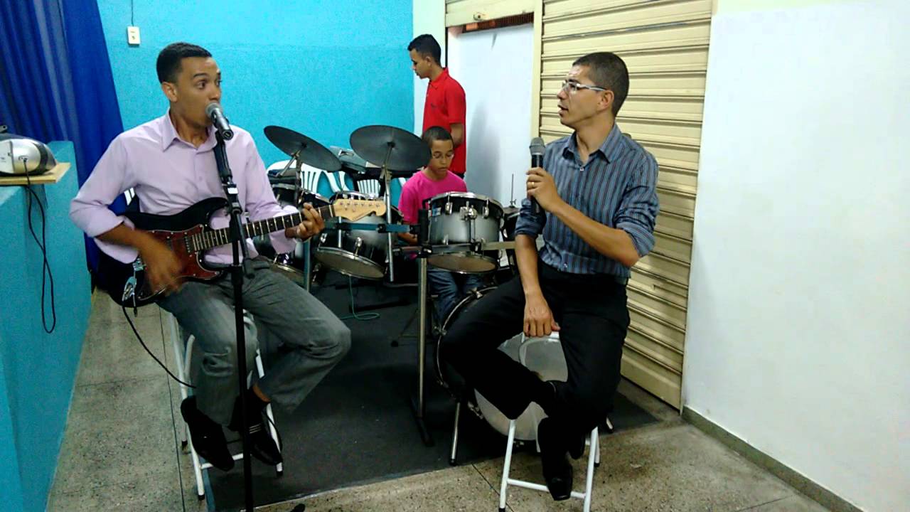 Tiago Lucas e Savio IPDA Industrial (aleluia) - YouTube