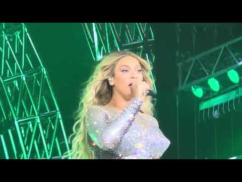 Beyoncé - Alien Superstar / Lift Off live at The Dome, St Louis 08/21 ...