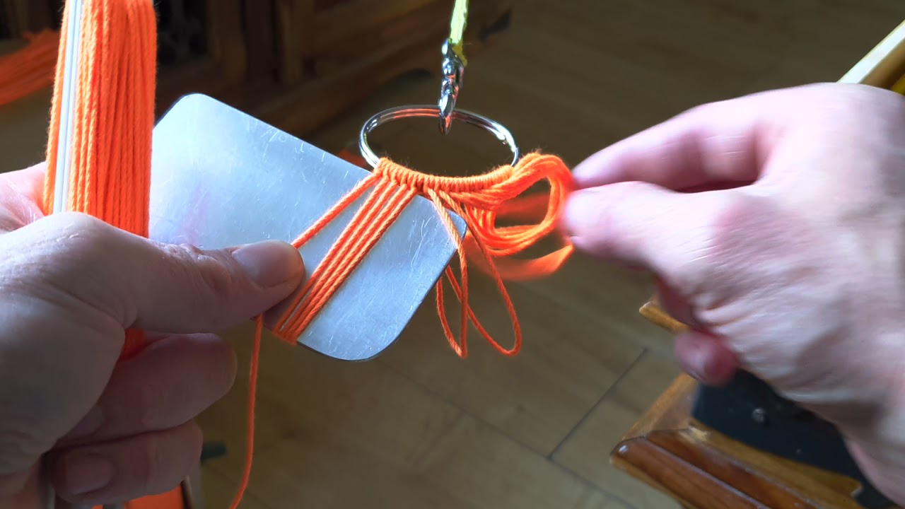 Knitting a rabbit purse net vid 1 - YouTube