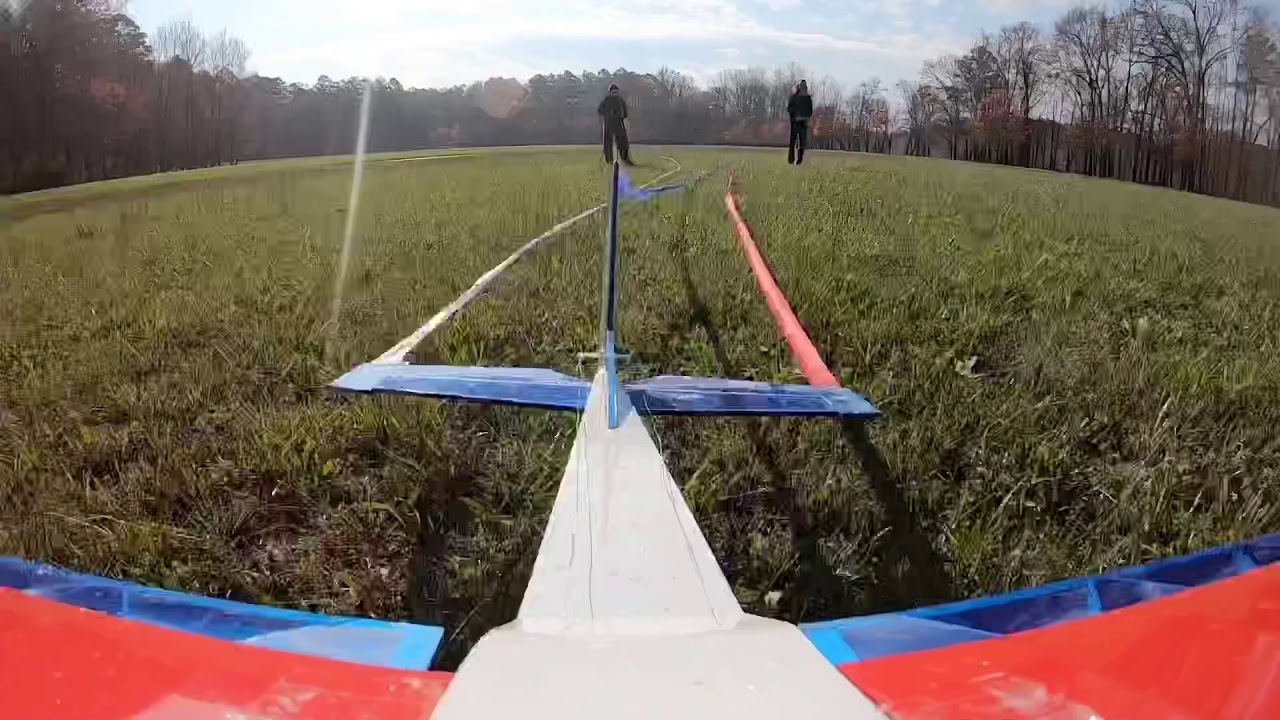 RC Bush Plane streamer chasing - YouTube