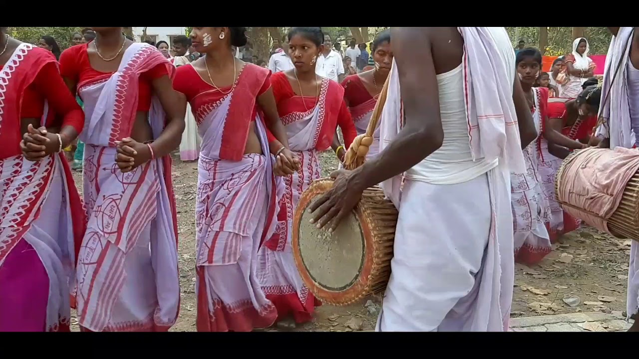 SARHUL || GROUND FESTIVAL OF NATURE || JHARKHAND TRIBALS - YouTube
