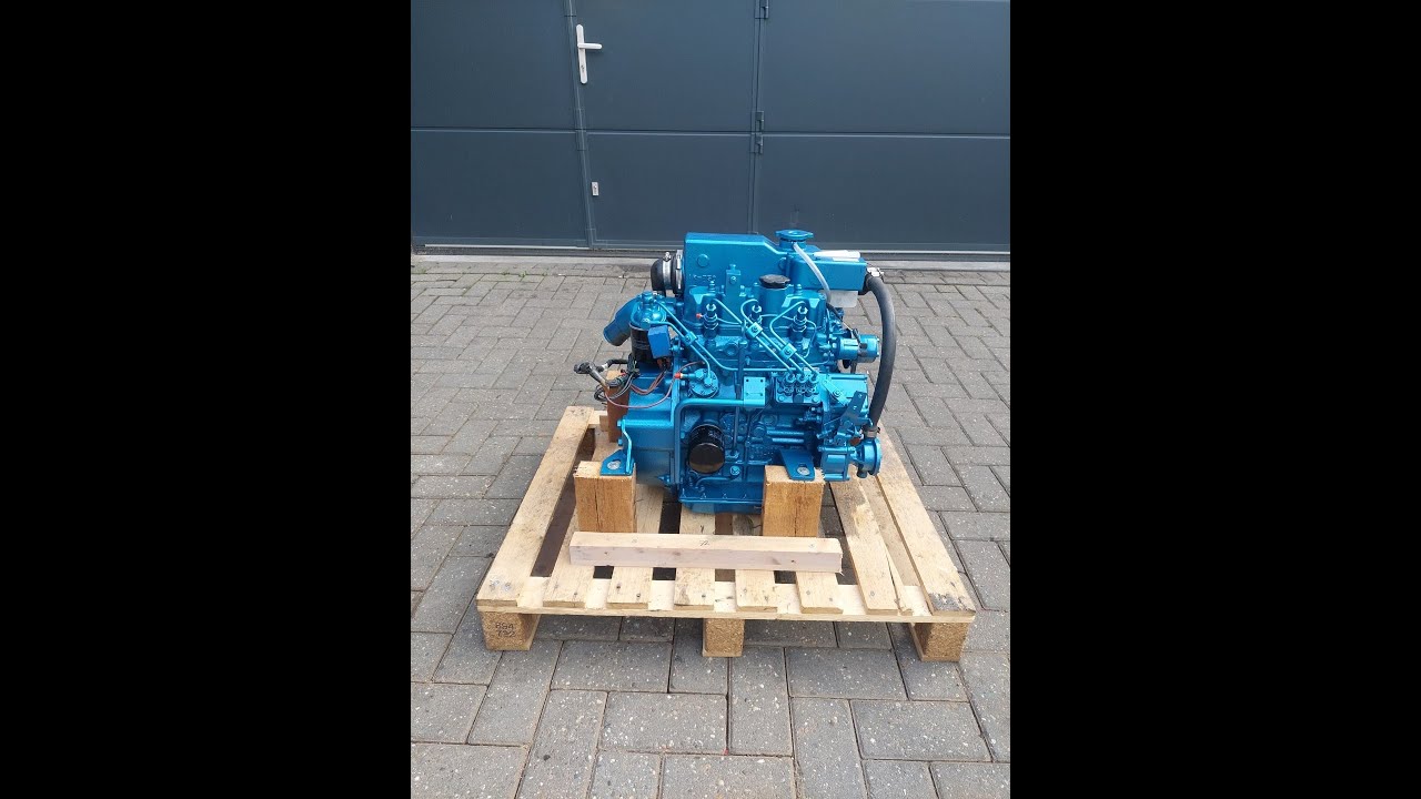 Perkins M30 (Volvo Penta MD2030) alleen motor - YouTube