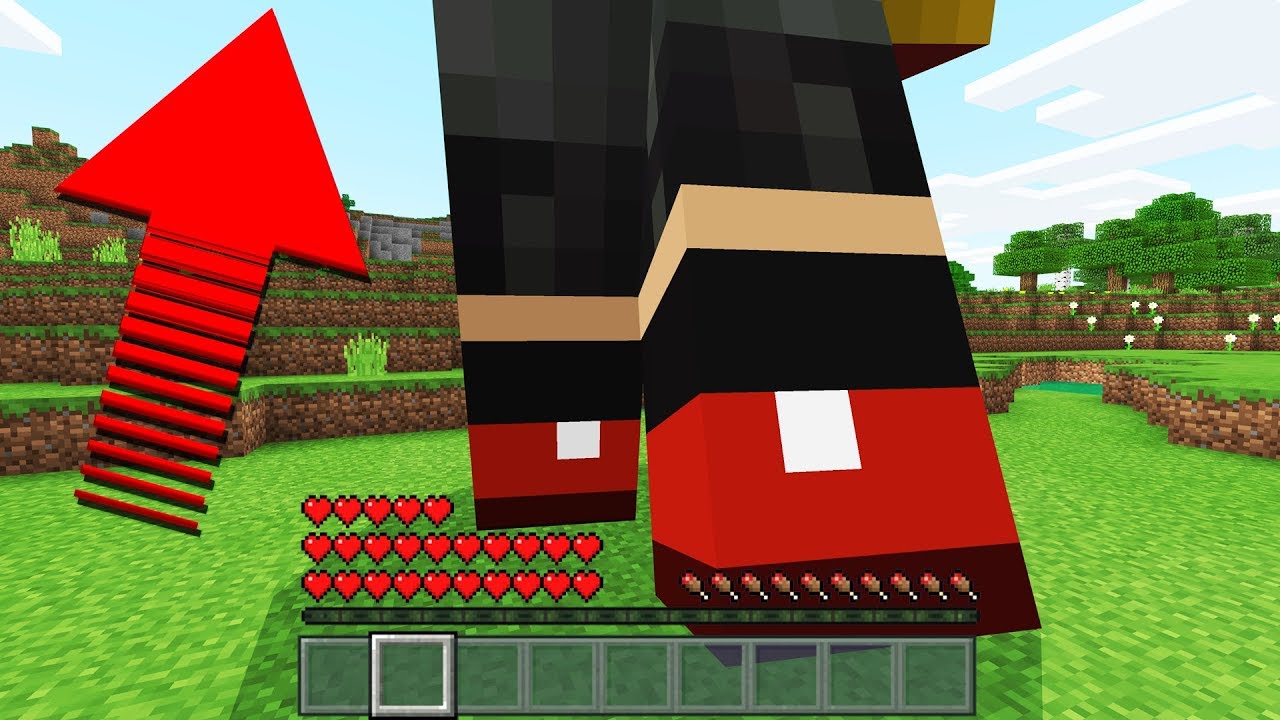 Become the WORLD'S LARGEST MINECRAFT PLAYER (Minecraft Addon Mod) - YouTube