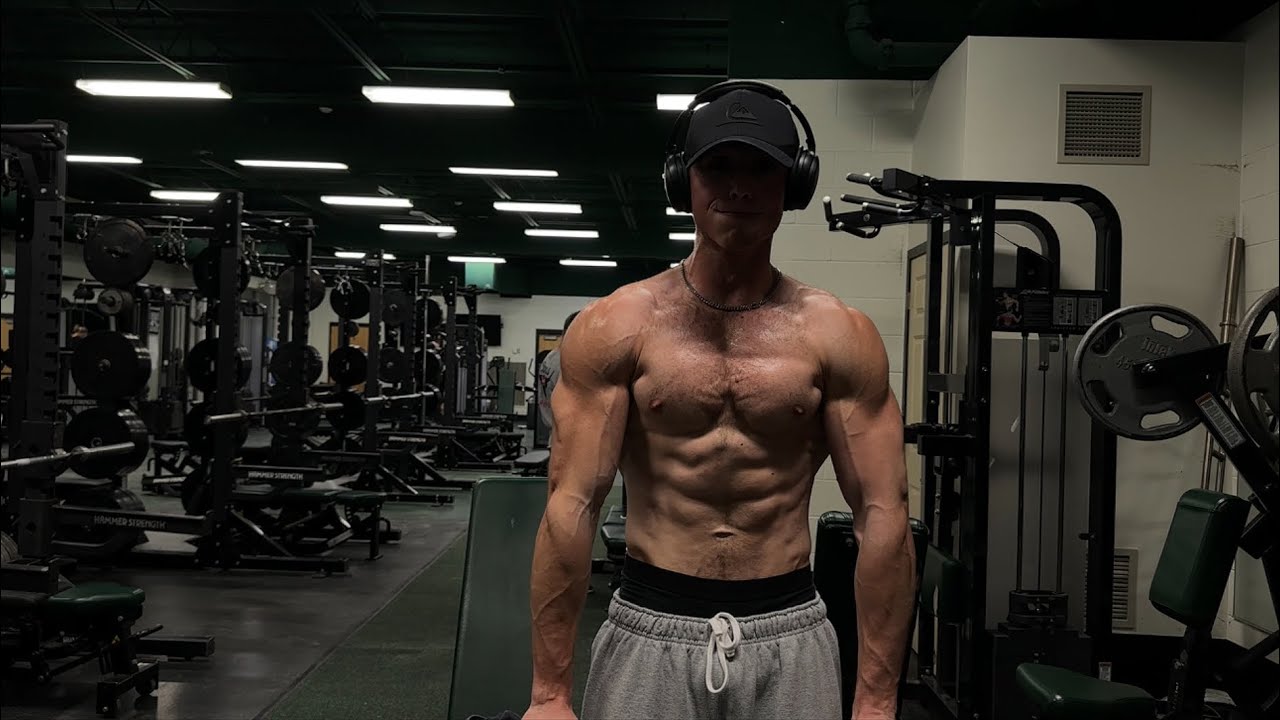 GETTING SHREDDED ON ARM DAY - YouTube
