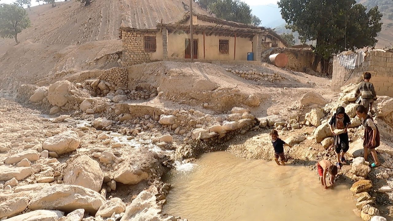 Nomadic People in Their Main Village_ the village & nomadic lifestyle ...