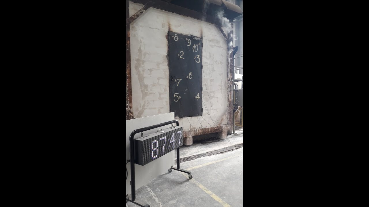 Portones Bari: nueva puerta cortafuego. Certificación F60 INTI - YouTube