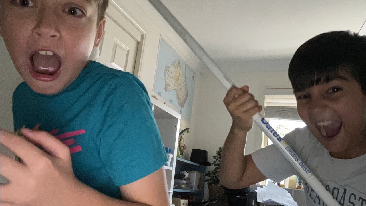 2 Friends Survive Last To Leave Room! - YouTube