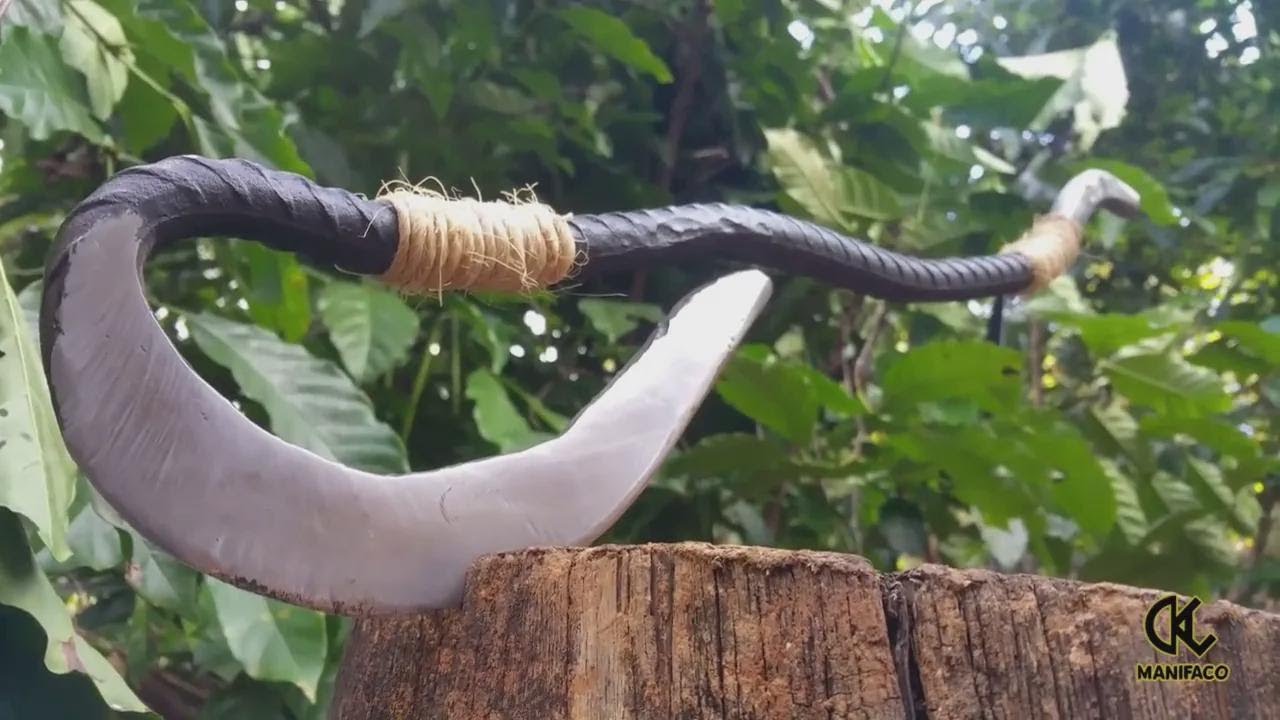Forging an Axe from Rebar: Watch the Transformation! - YouTube