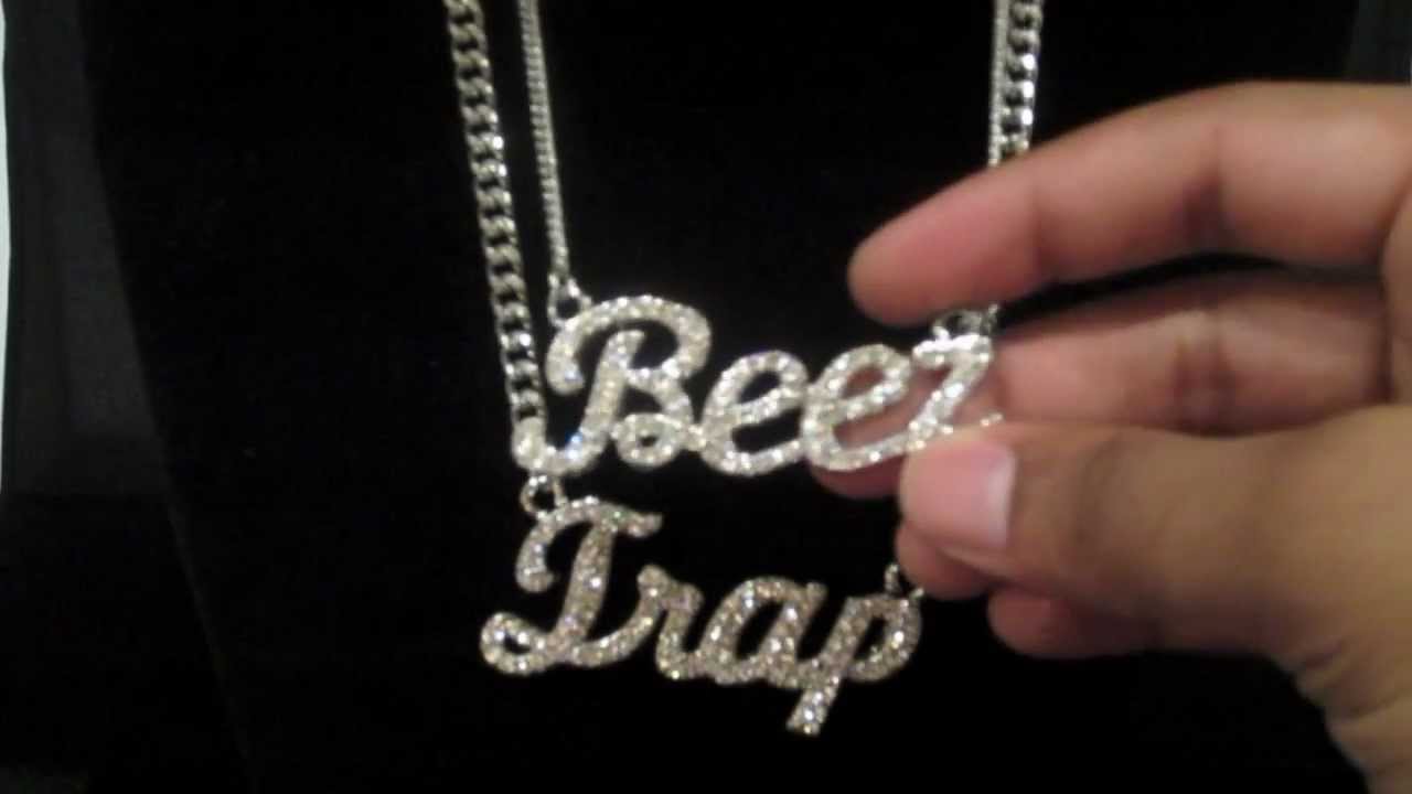 Nicki Minaj Beez in the Trap chain necklace roman reloaded pink friday ...