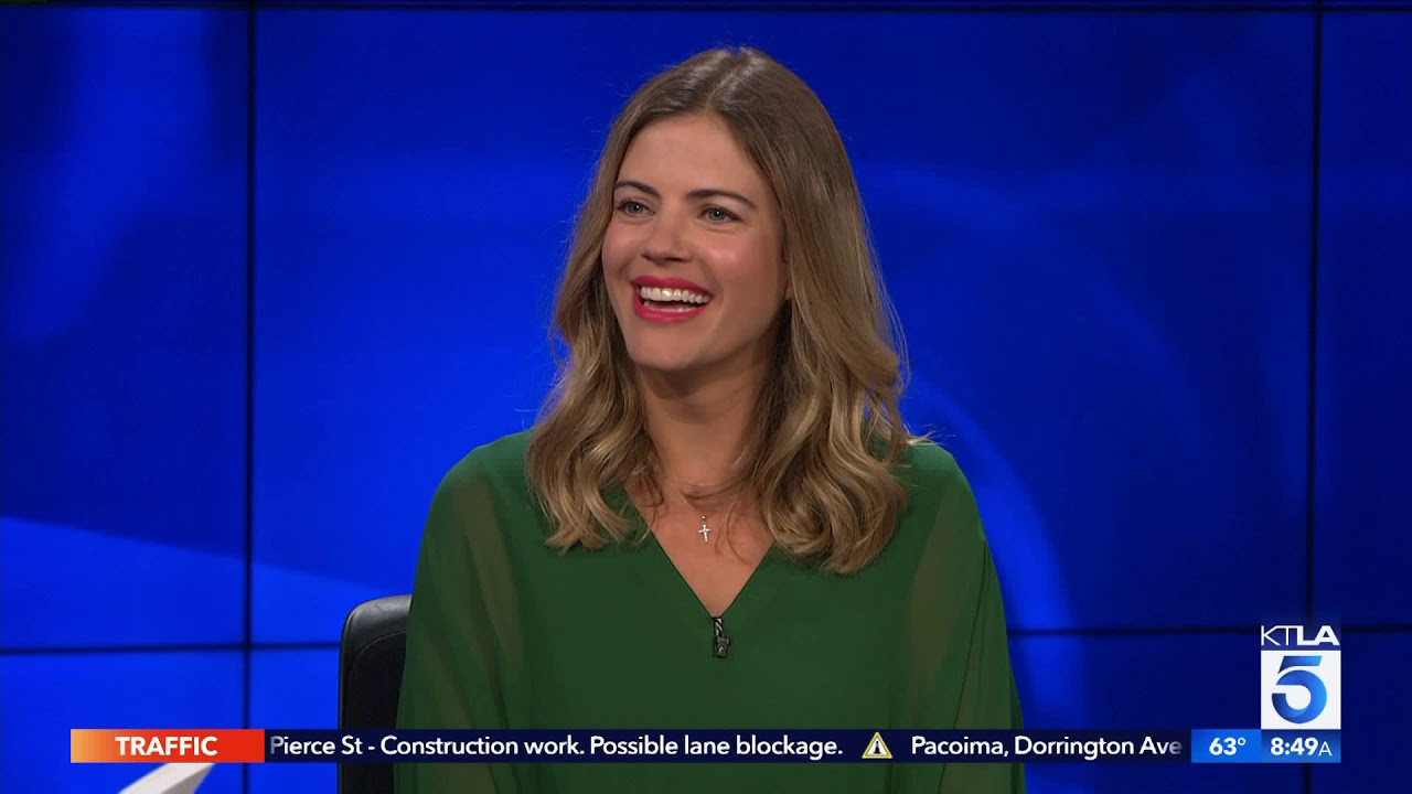 Siri Daly on her "Siriously Delicious" Cook Book - YouTube