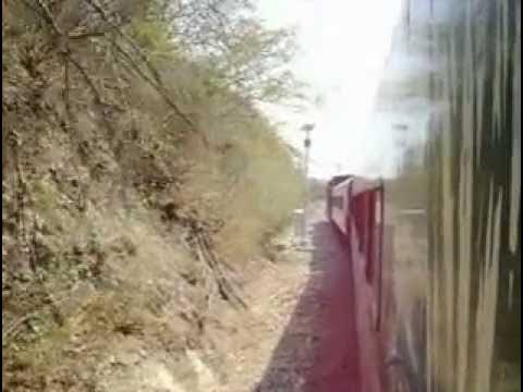 Salida de tren Ferromex de tunel rumbo Manzanillo - YouTube