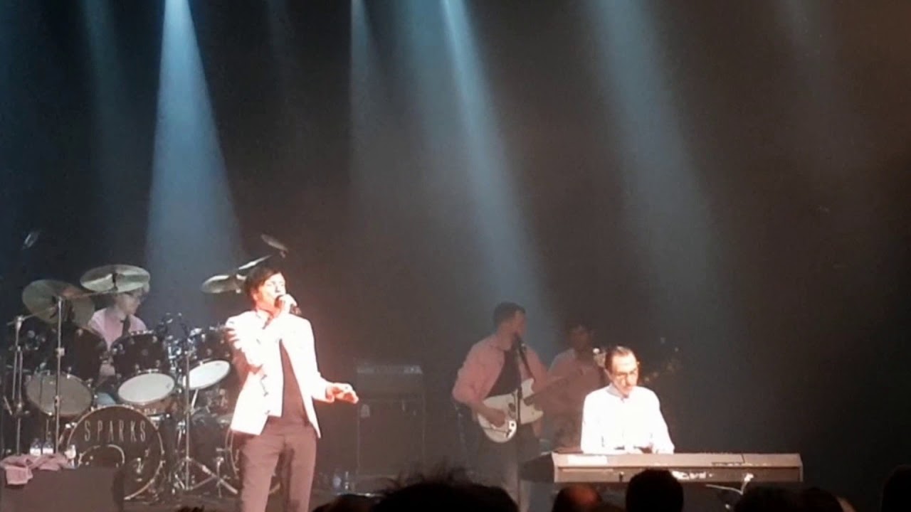 Sparks - When do I get to sing "My Way" (Live @ Arenbergschouwburg - 07 ...