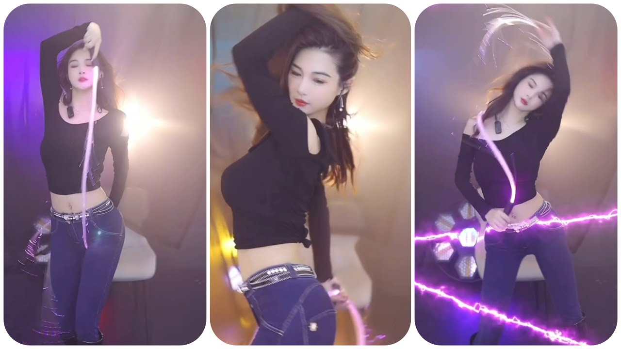 gatling dancing hot girl flash wipe - YouTube