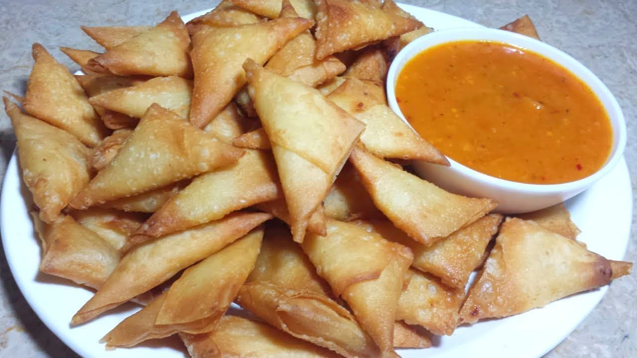 Samosa With Chatni