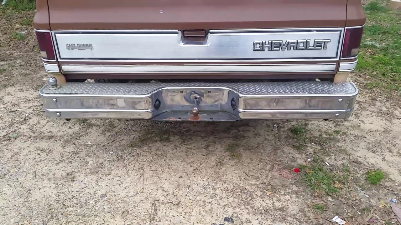 83 chevy 350 first start up summit 1785 cam - YouTube