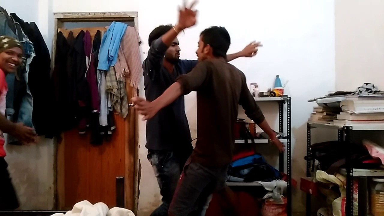 Indian hostel boys dance inside the room after drinking on bhihari song ...