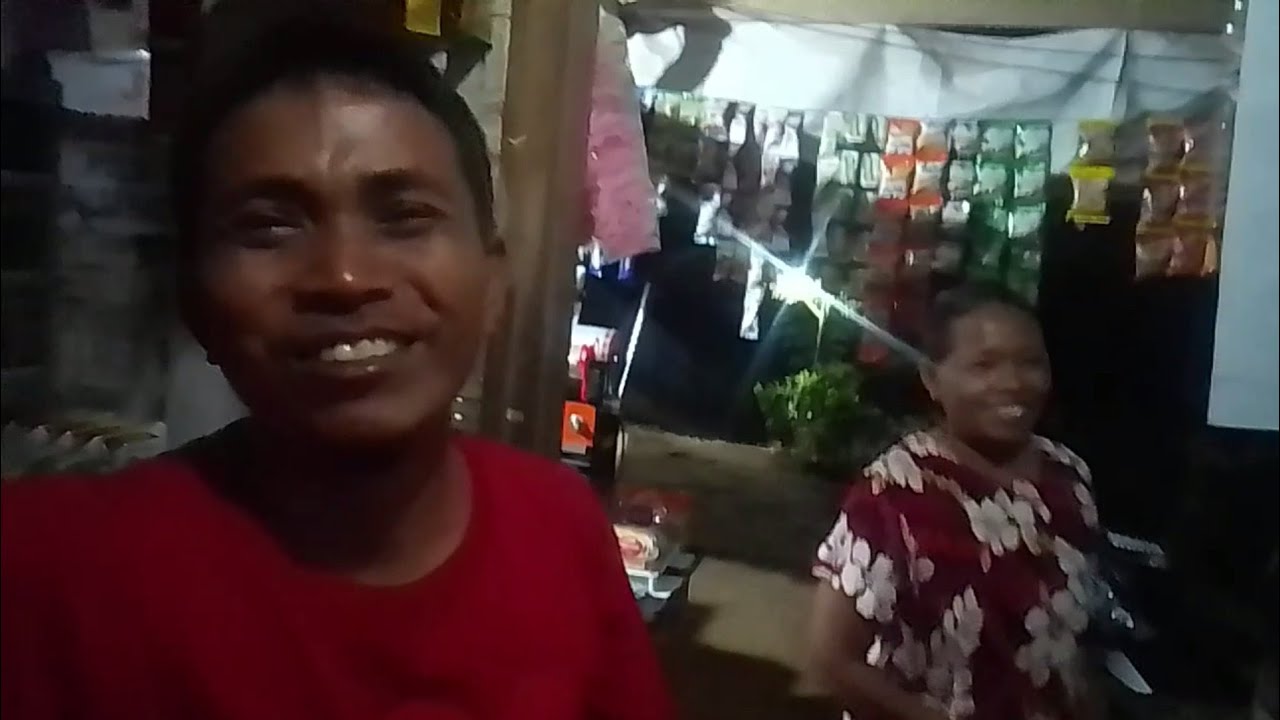 Alhamdulillah setiap jam segini rame rame nya orang belanja - YouTube